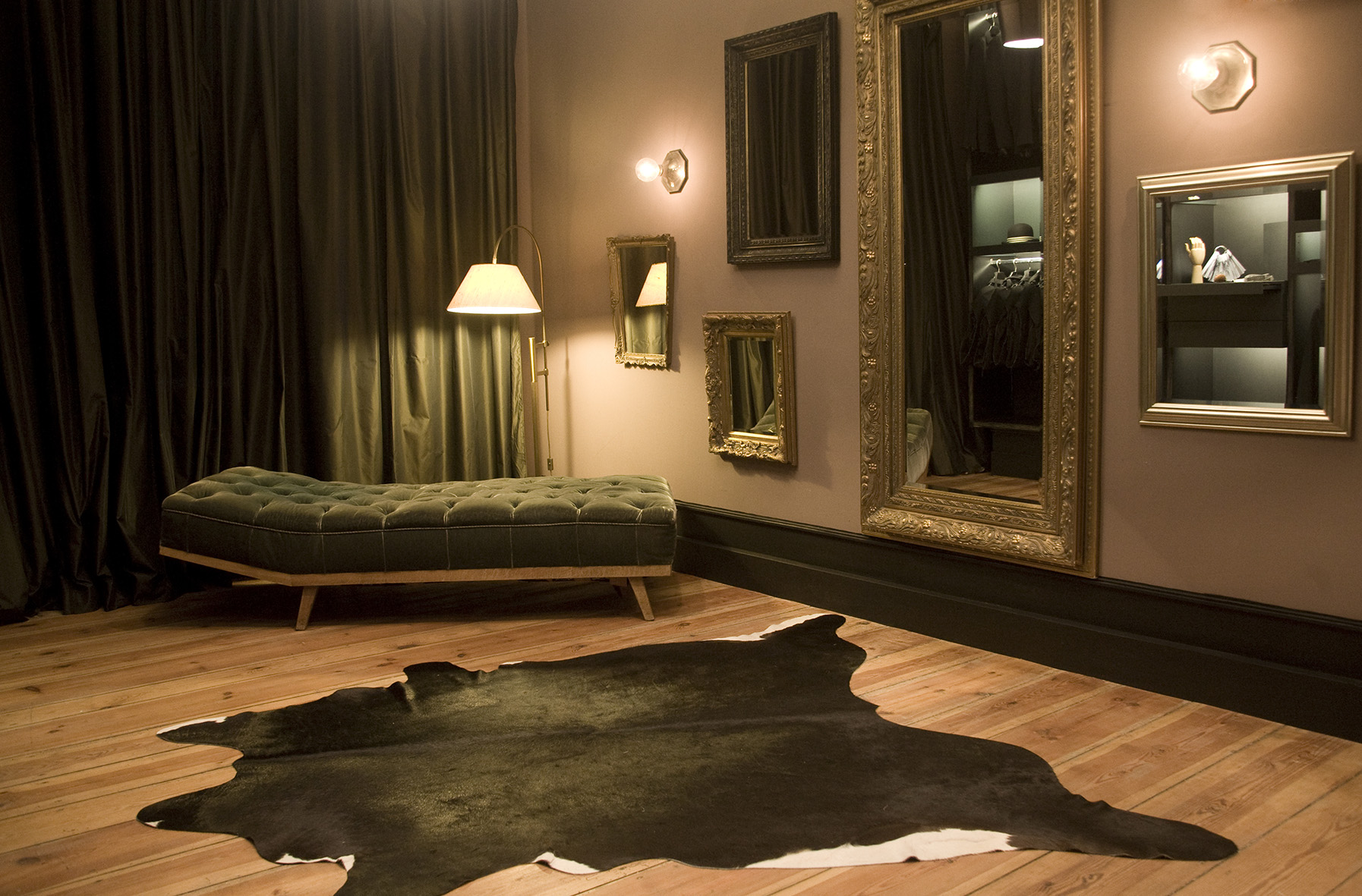 Atelier | dandyofthegrotesque